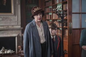 The Durrells: Interviews – Life of Wylie